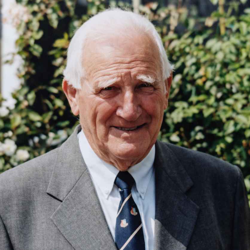 Community stalwart Ted Gilders dies aged 93 - Read more on ...